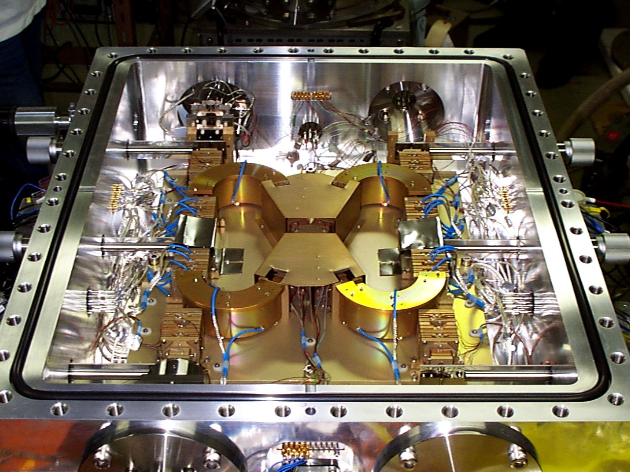 MULTUMの歴史 | multum